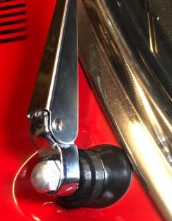 google1984 alfo romeo spider wiper blade replacement 3D Models | Page 1 ...