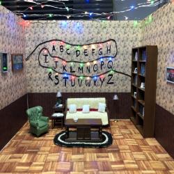 funko bitty pop bitty boxes stranger things byers house playset with 2 ...