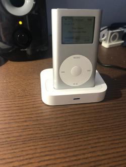 ipod universal dock adapter 3D Models | Page 1 | STLFinder