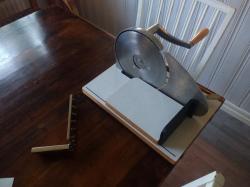 bread slicer hand crank 3D Models | Page 1 | STLFinder