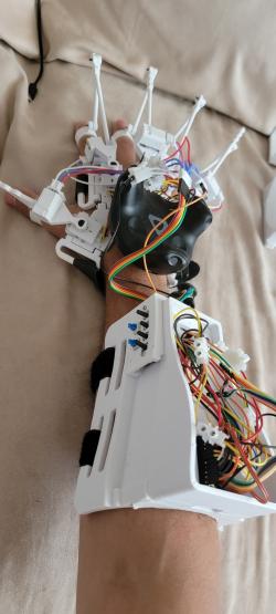 daco hand controllers 3D Models | Page 1 | STLFinder