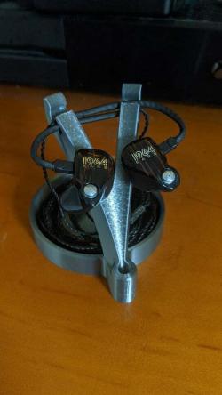 iem desk stand by 3D Models | Page 1 | STLFinder