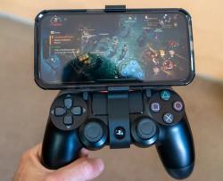 iphone 14 with case mount for controller 3D Models | Page 1 | STLFinder