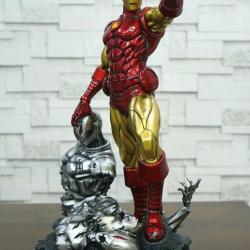 lego marvel iron man mech vs ultron buildable super hero toy with 2 ...